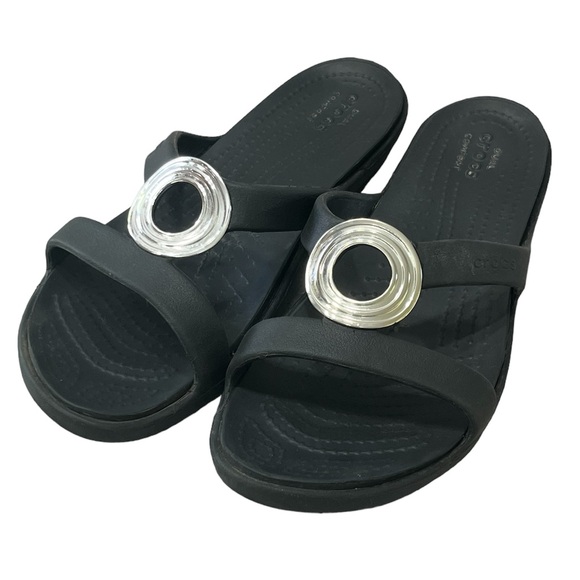 CROCS | Shoes | Crocs Sanrah Beveled Circle Slide Sandal Womens Size 6 ...